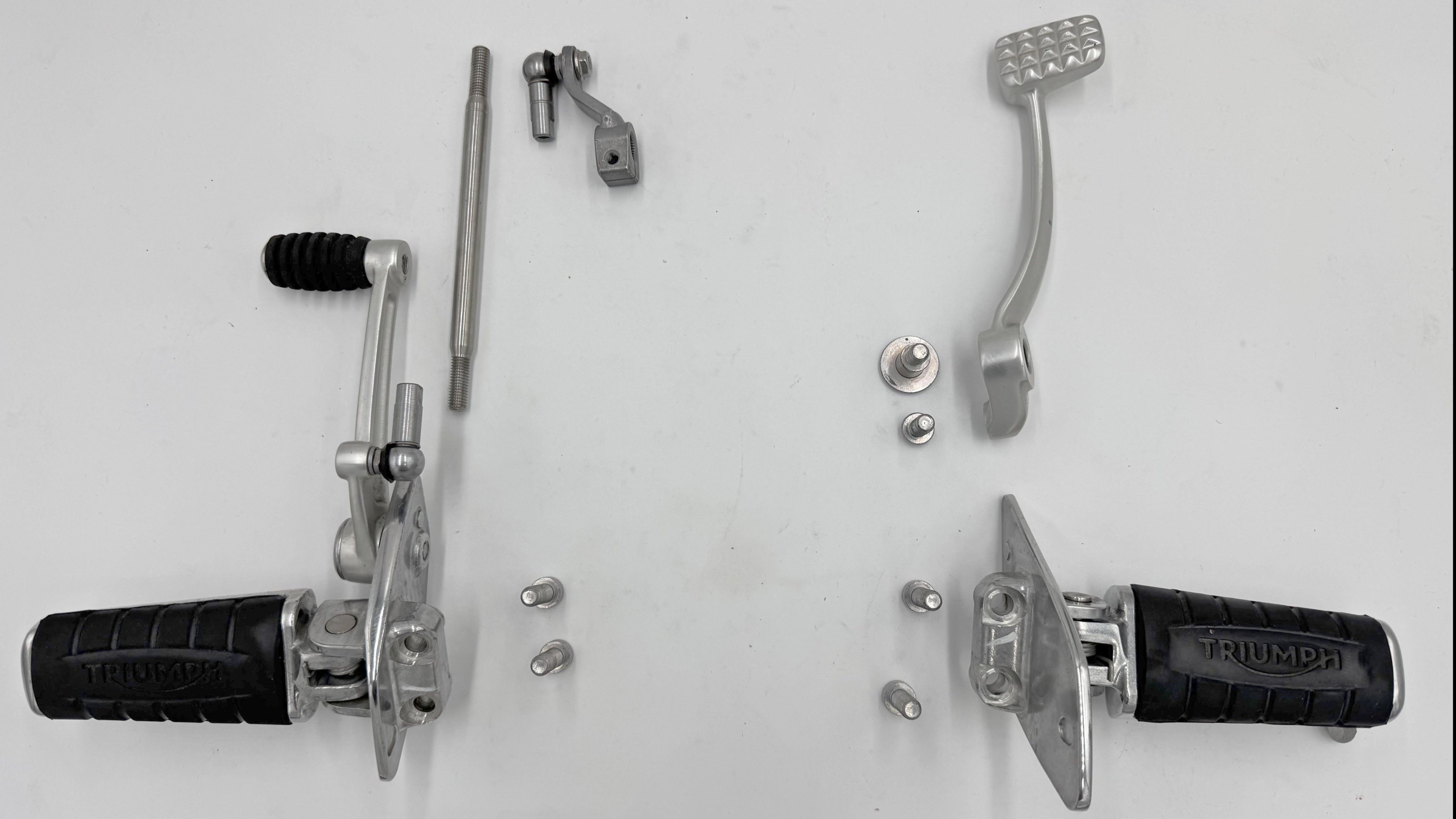 USED Speedmaster Forward Controls - T2084802 / T2084803 | Shop Triumph ...